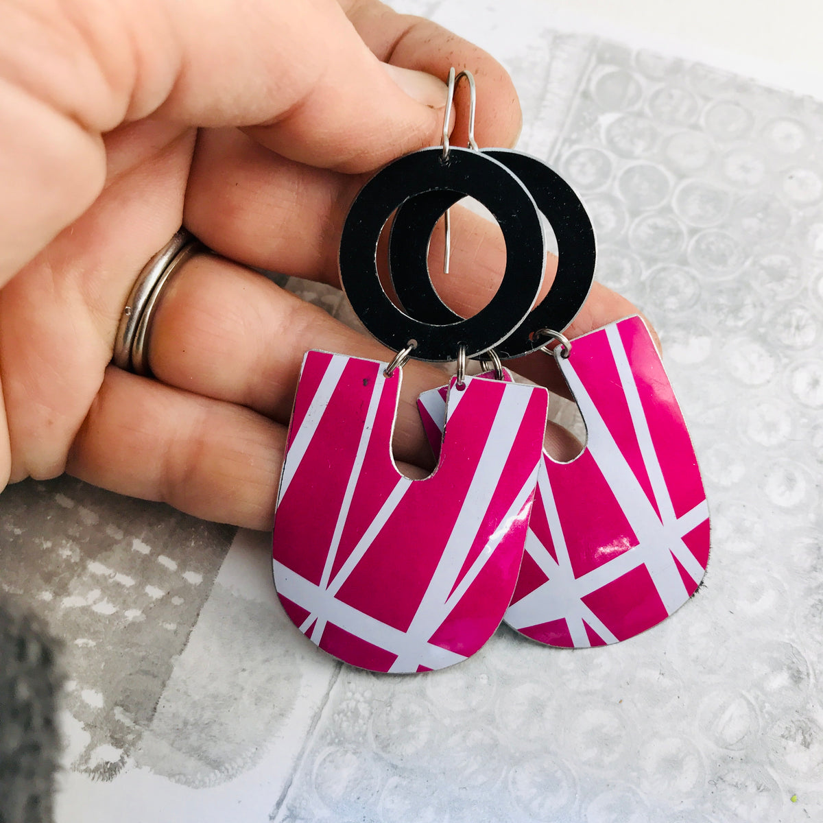 White Lines on Magenta Chunky Horseshoes Zero Waste Tin Earrings ...