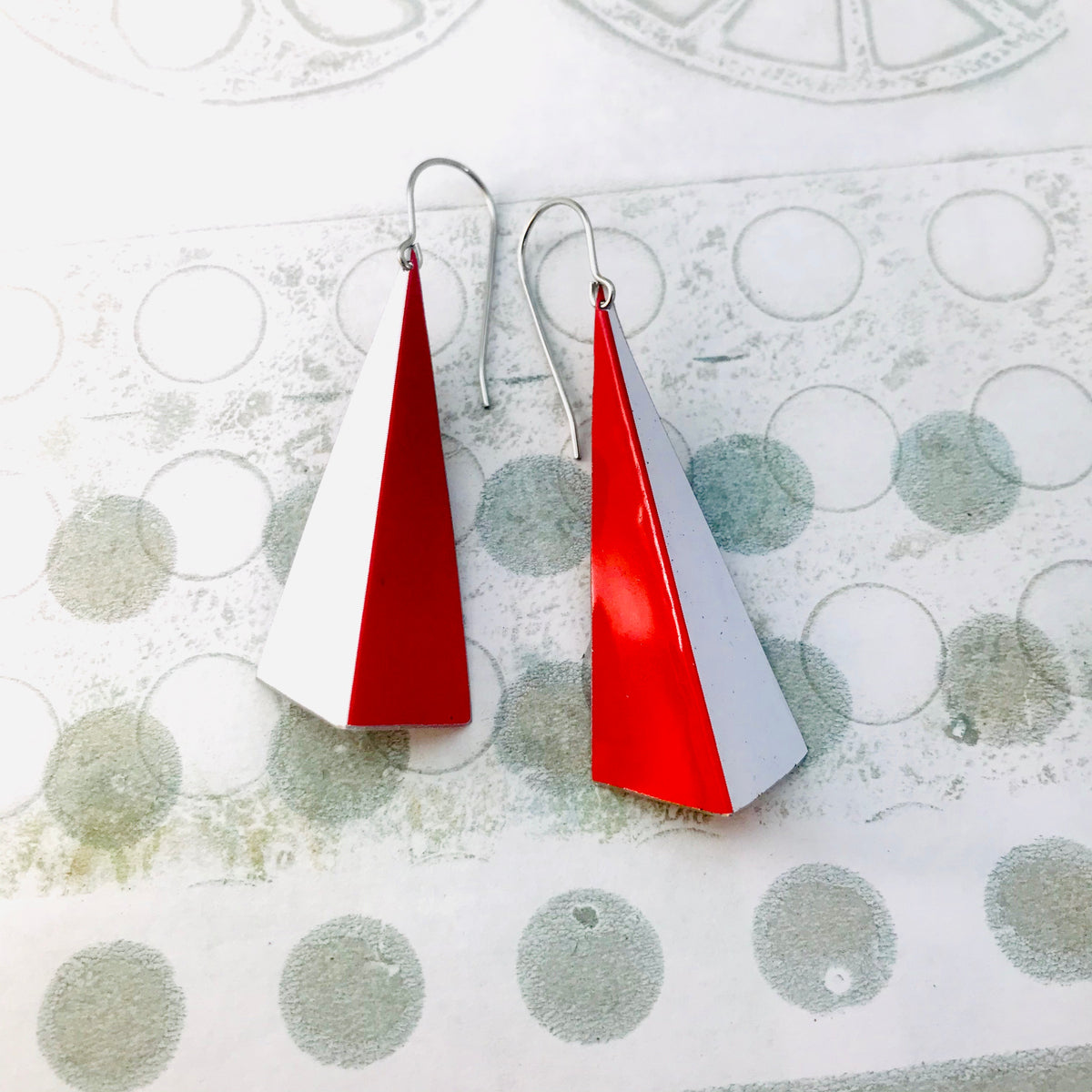 Red & White Long Pyramids Recycled Tin Earrings – adaptive reuse jewelry